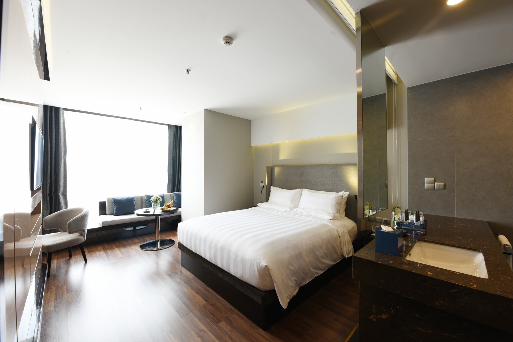 Novotel Suites Hanoi - Phòng Superior